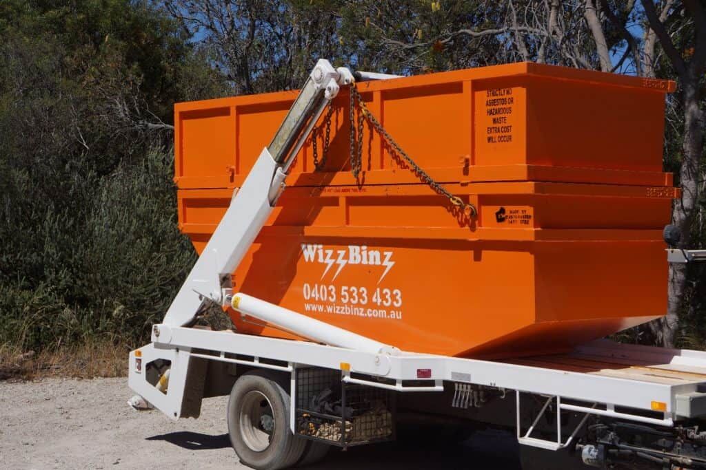 Skip Bin Hire Perth | Skip Bins From $220 - 5 Star Rated | Wizz Binz